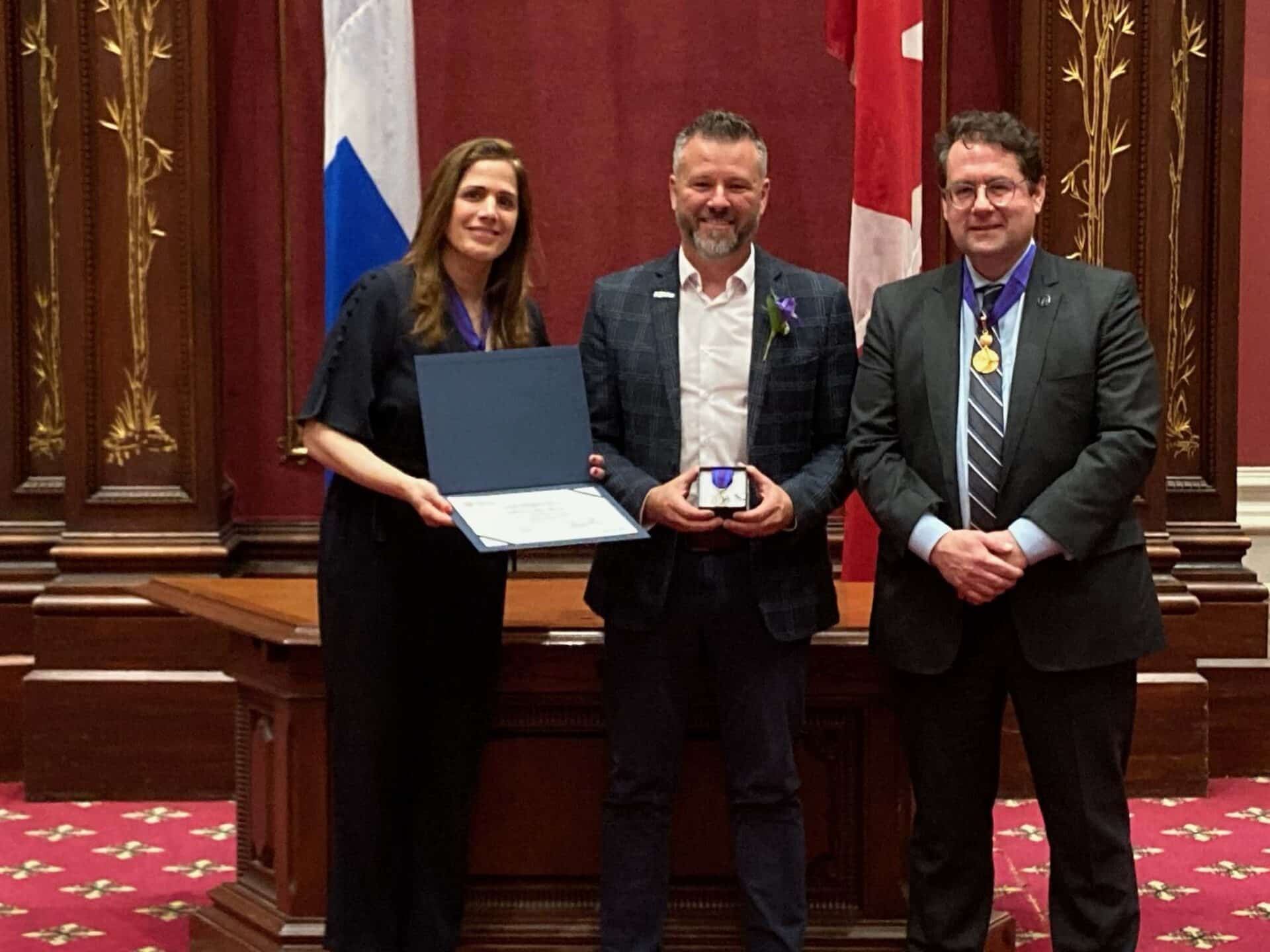Monsieur Luc Grenier rejoint l’Ordre de l’excellence en éducation au ...